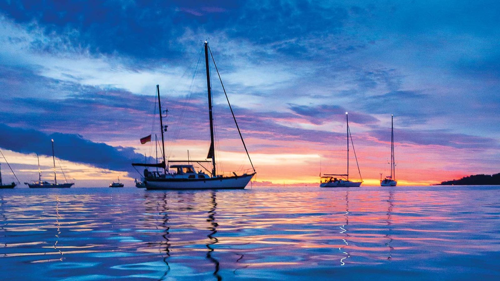 Ultimate Guide to Sailing in the Pacific Northwest